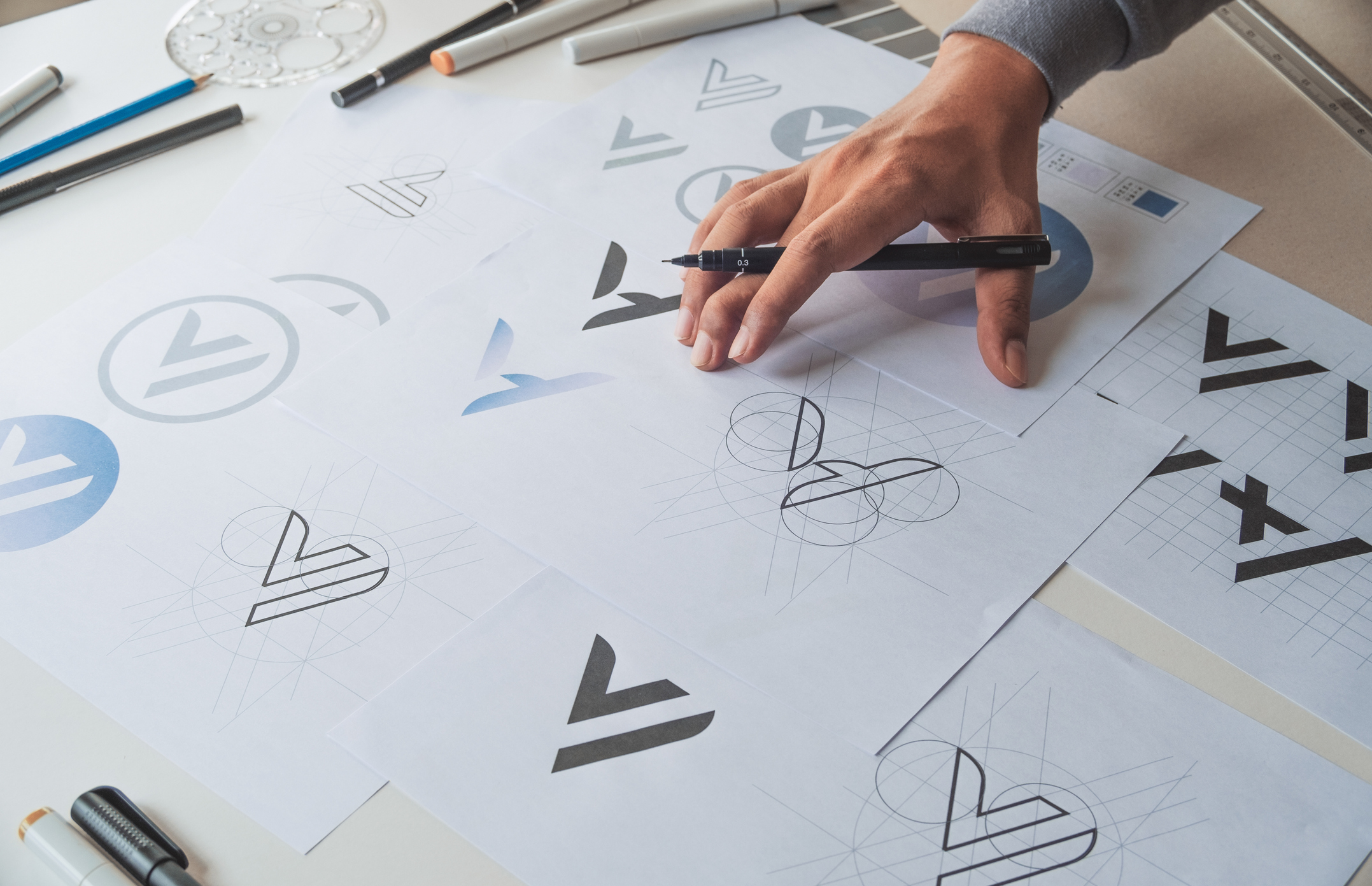 Rouse - UAE Trade Mark Office Launches AI-Powered Logo Generator